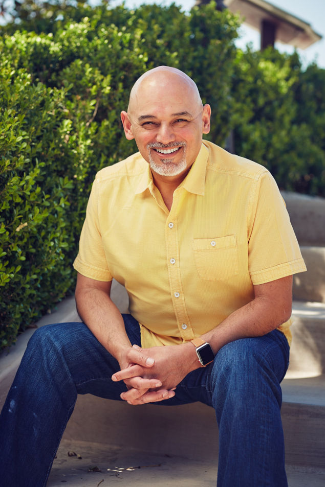 Media Resources - Charles Araujo